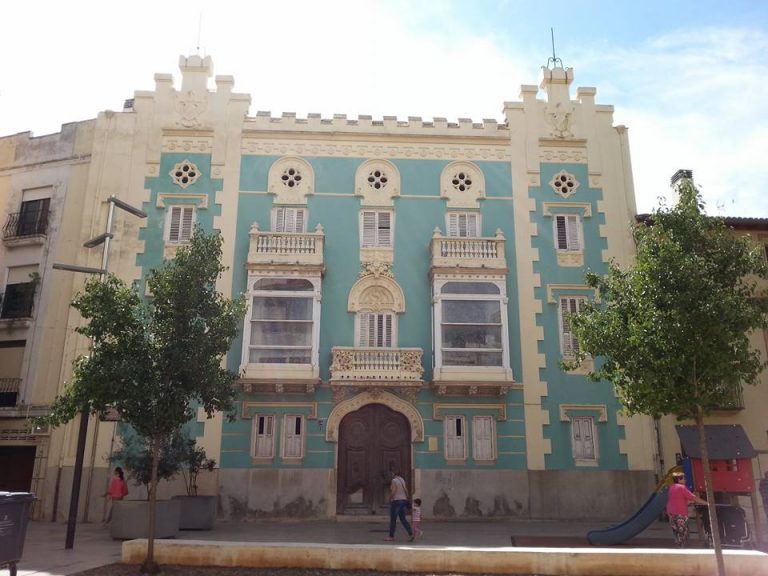 Qué ver en Alzira, ciudad histórica y modernista . | Datils & Tours ...